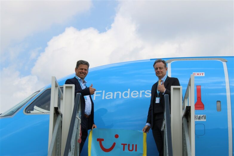 Nieuwe Embraer E195-E2 van TUI Fly officieel ingehuldigd op Antwerp ...